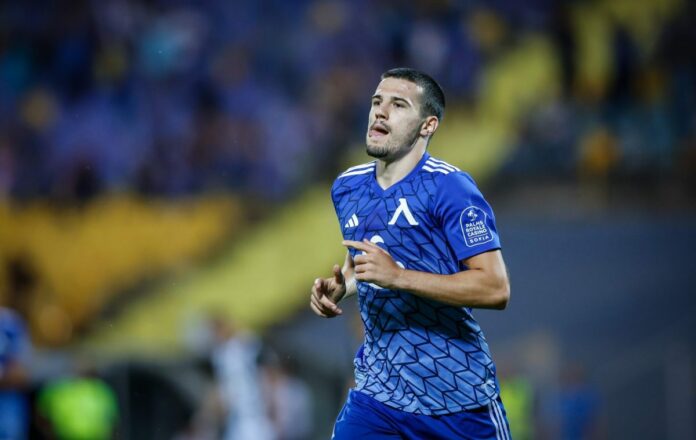 Турци следят отблизо Марин Петков