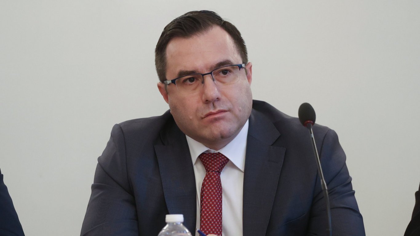 Избраха Пламен Младеновски за председател на КЕВР