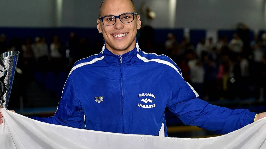 Скандалът продължава заплашвал ли е и други хора Антъни Иванов